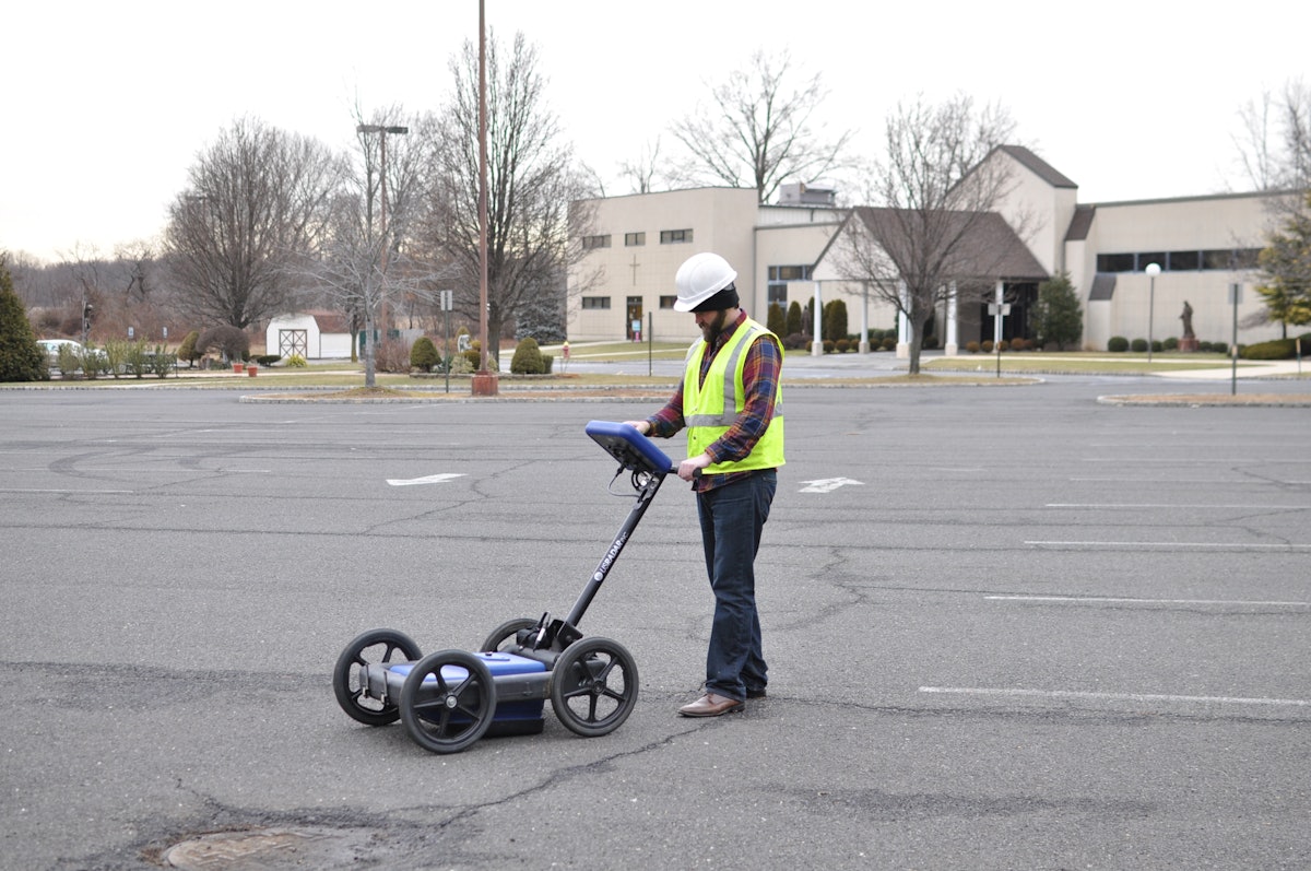 US Radar Q5 Series Ground Penetrating Radar System From: US Radar | For ...