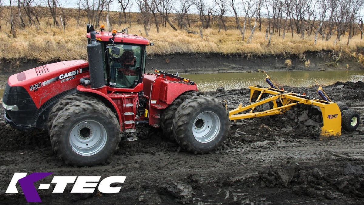 [Video] Leveling River Banks with K-Tec 1600 Flex Land Leveler | For ...