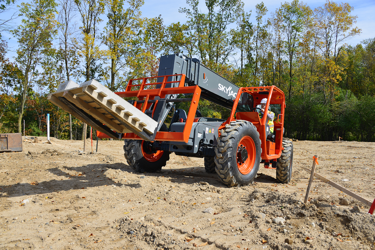 Skyjack's New TH Series Telehandlers Built for Competitive Pricing and ...