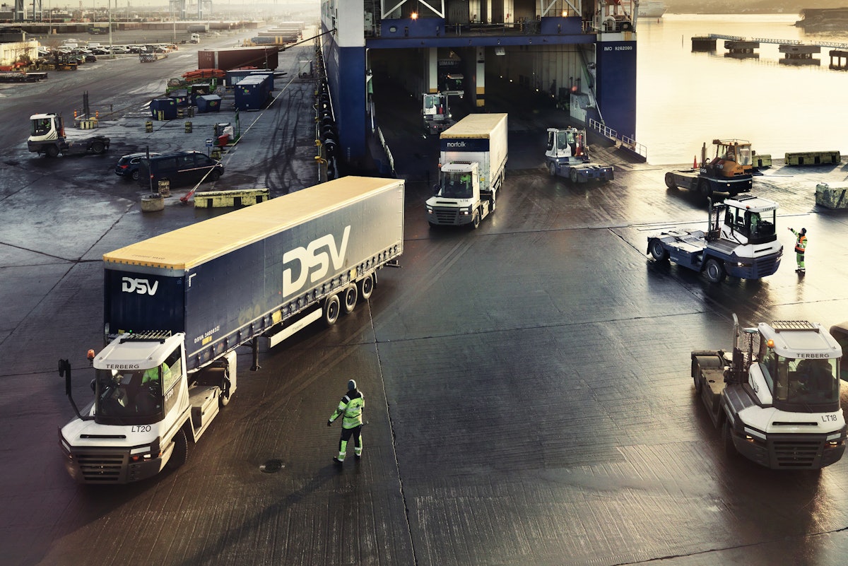 Volvo Penta Start/Stop Feature for Tier 4 Final Engines From: Volvo ...