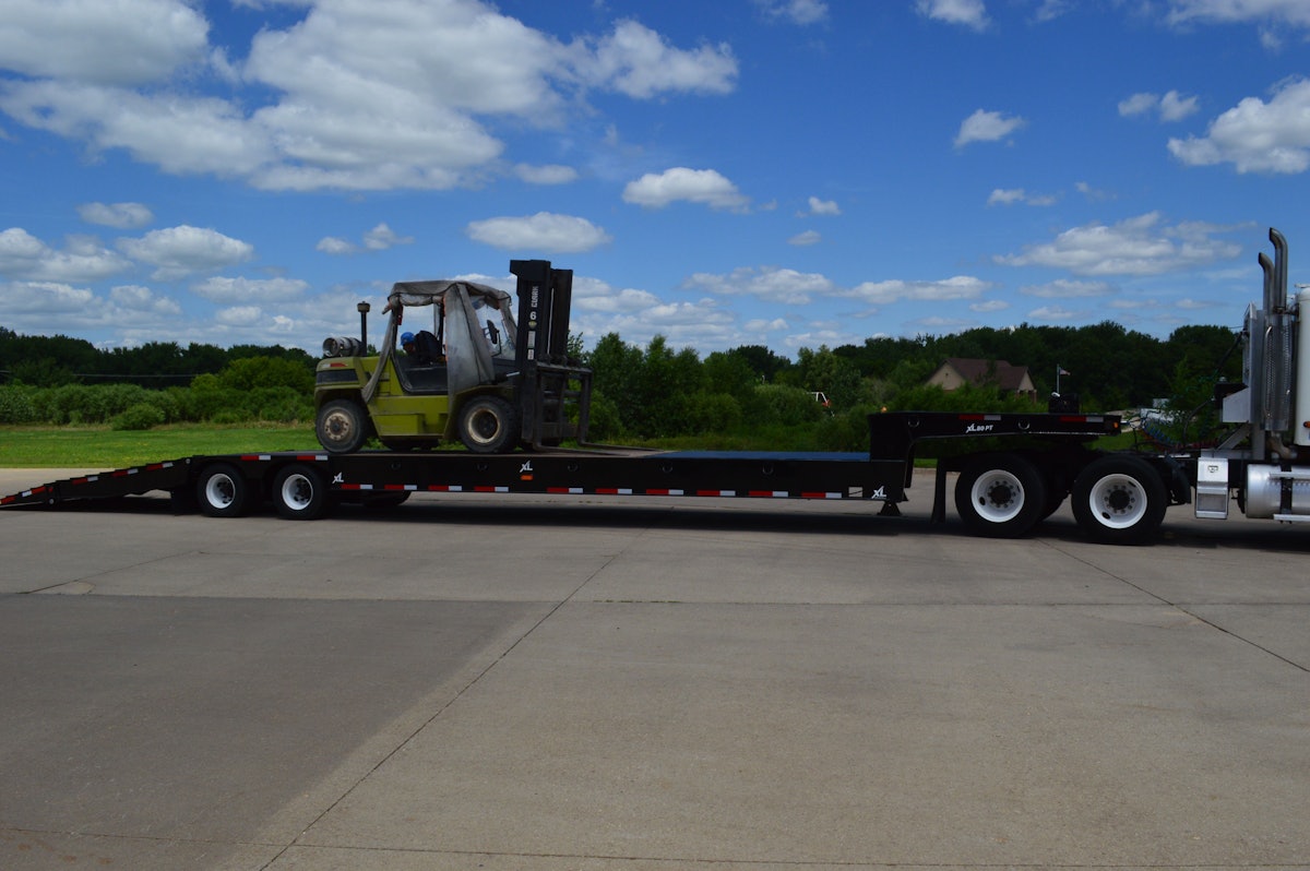 XL 80 Power Tail Trailer From: XL Specialized Trailers, Inc. | For ...