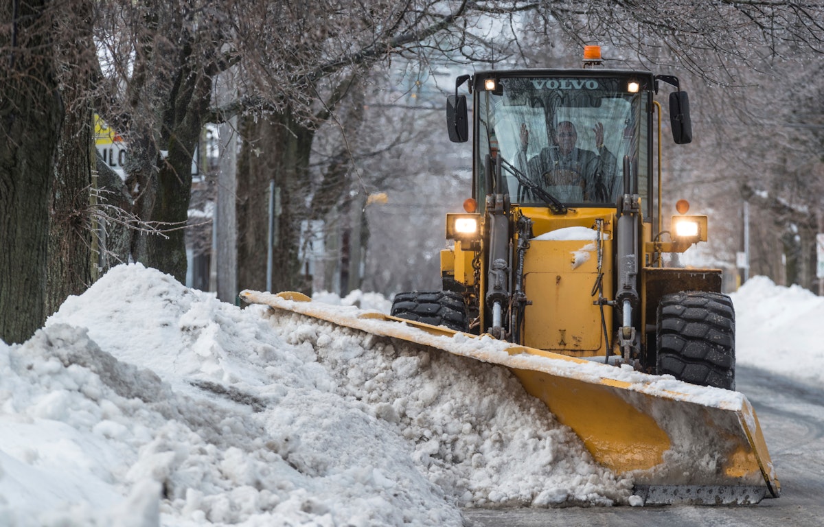 Safety Tips for Snow Hauling and Dumping | For Construction Pros