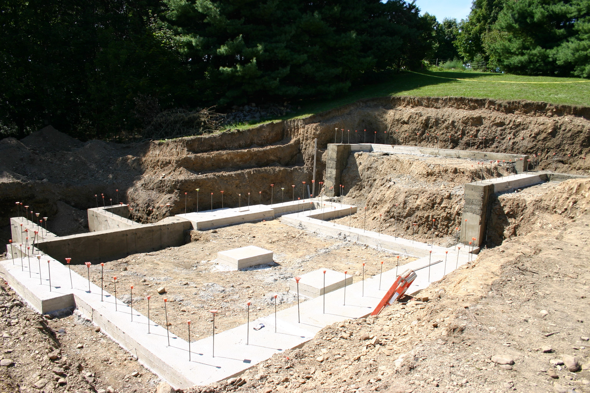 Rationalizing the Standard Hook in a Residential Footing | For ...