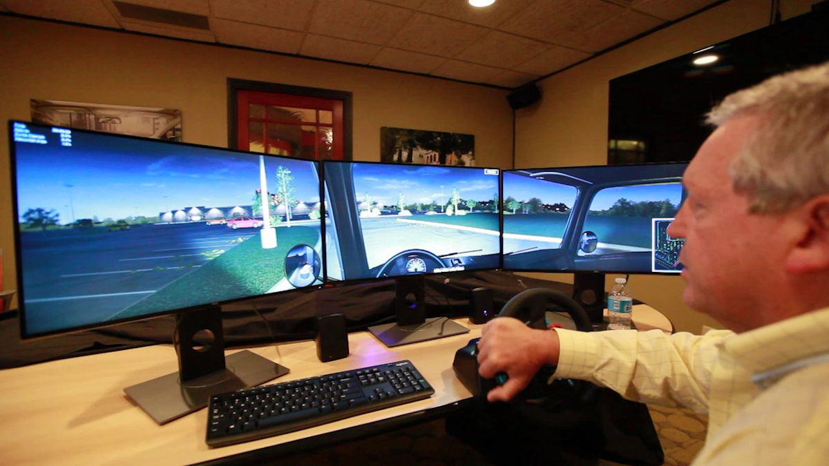 1-800-Sweeper to Demo Street Sweeper Simulator at National Pavement ...