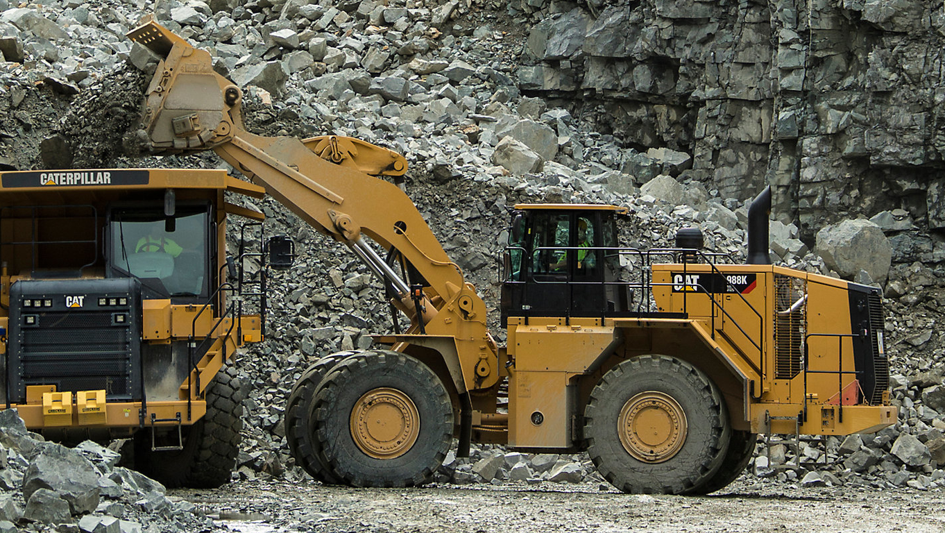 Electric Drive Caterpillar 988K XE Wheel Loader Boosts Overall ...