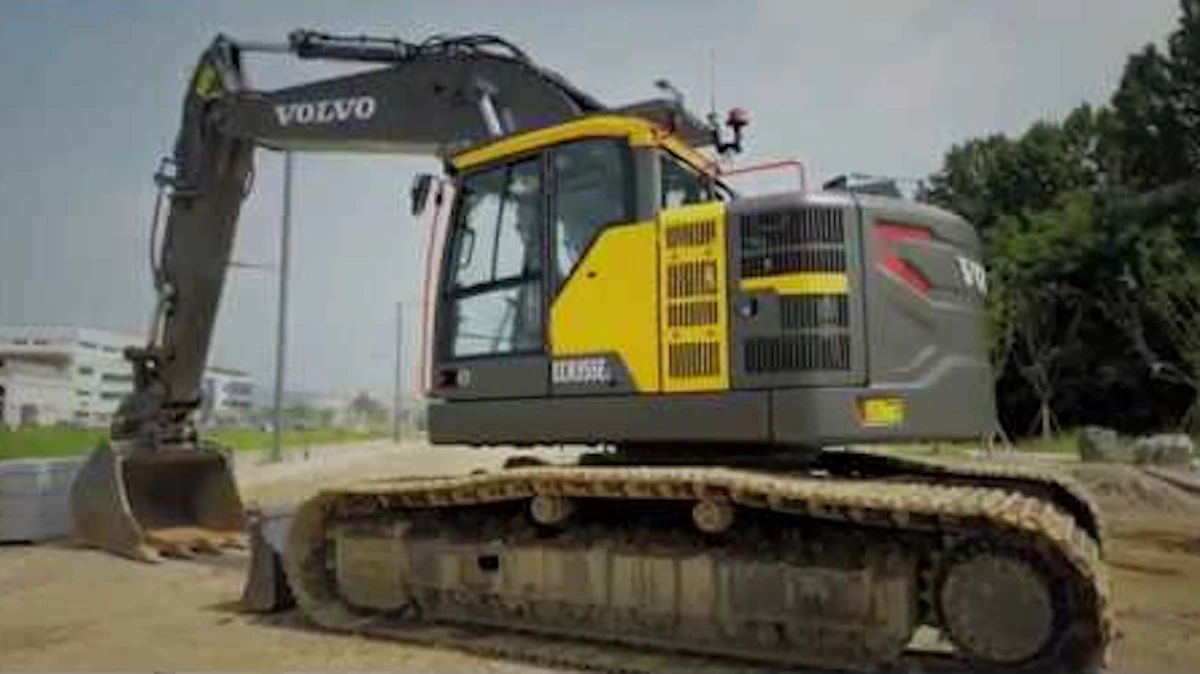 [VIDEO] Introducing the Volvo ECR355E Crawler Excavator | For ...