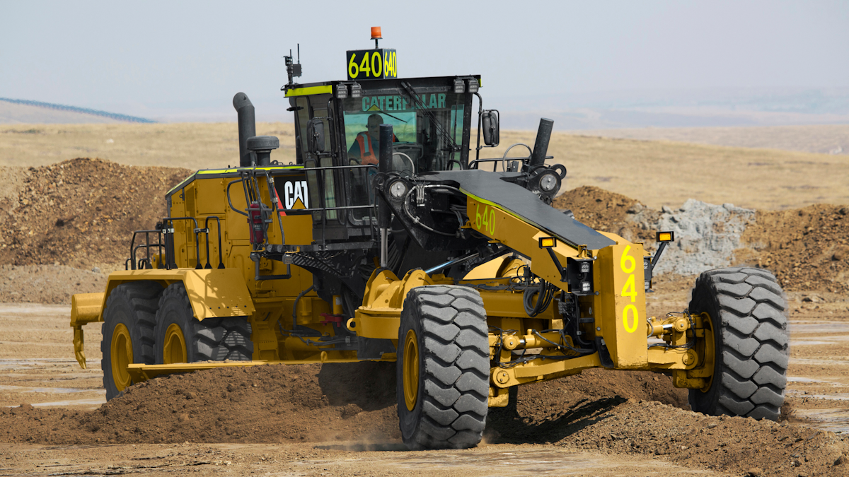 Caterpillar 24 Motor Grader for Construction and Maintenance of Mine ...