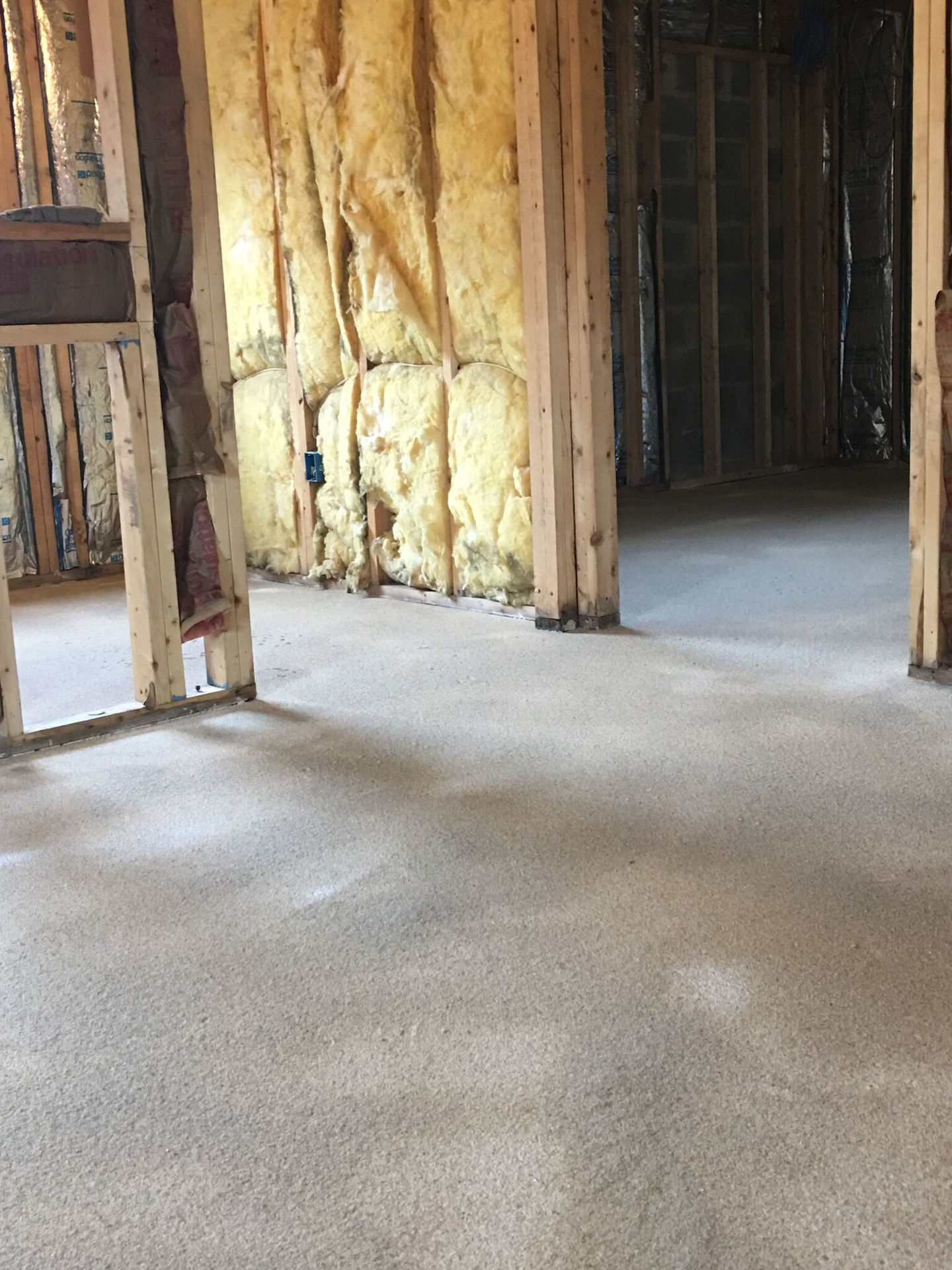 Polishable Overlays Can Make Worn Concrete Floors Shimmer Like Gold ...