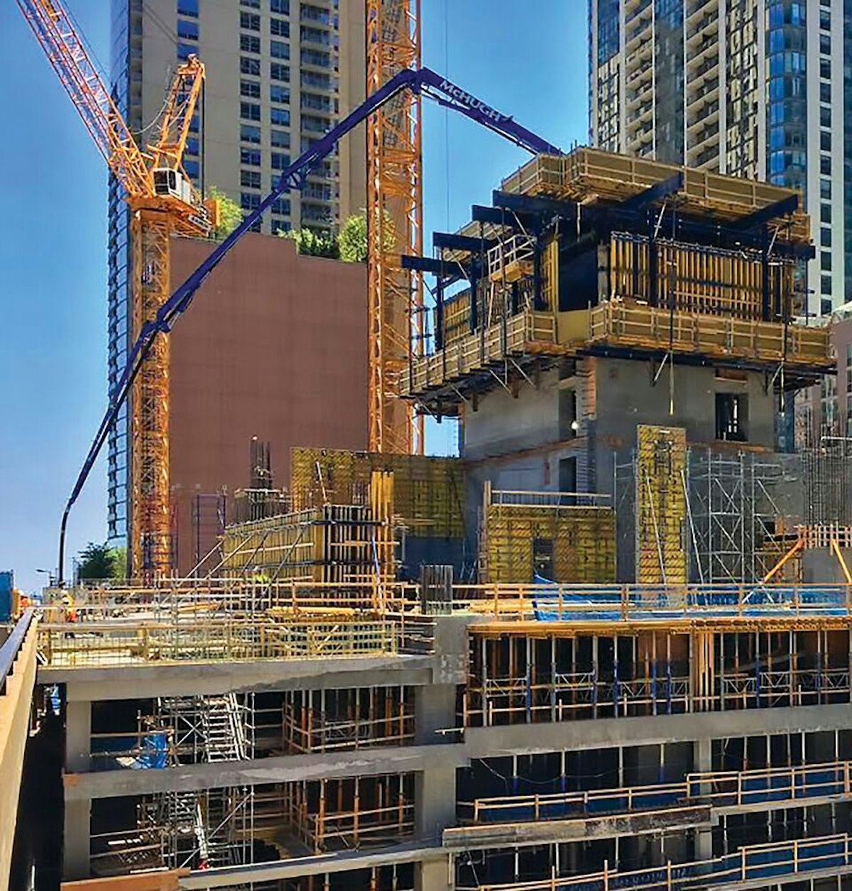 Self-climbing Tower Integral In Constructing Chicago's Vista Tower ...