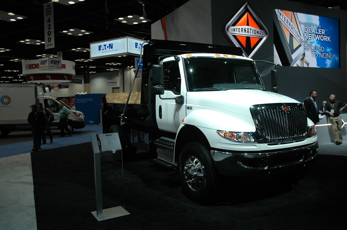 International Truck Makes Bendix Air Disc Brakes Standard on Severe ...