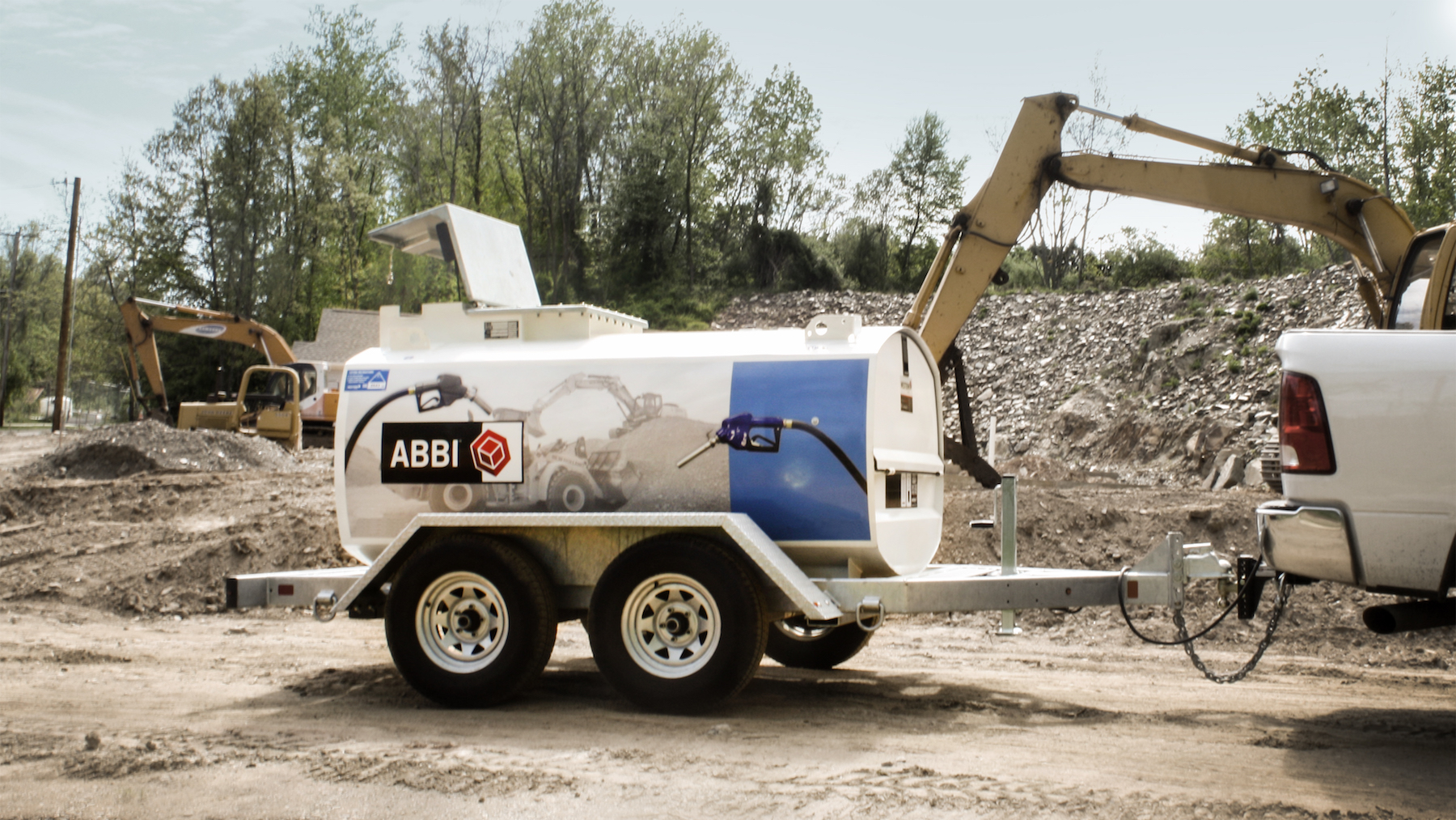 Fuel Tank Selection for Construction Sites | For Construction Pros