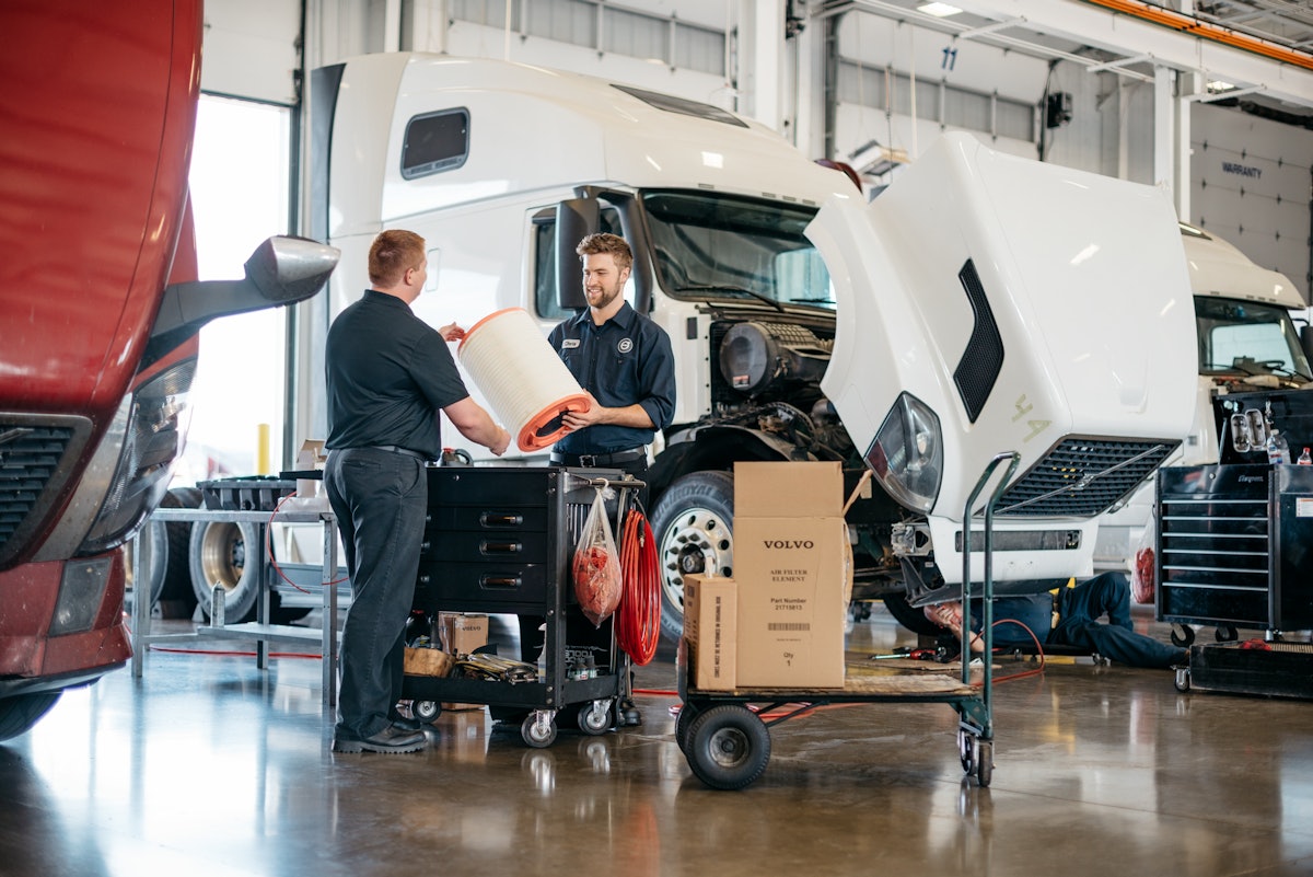 Volvo and Mack Trucks Expand Advanced Diesel Technician Training Focus ...