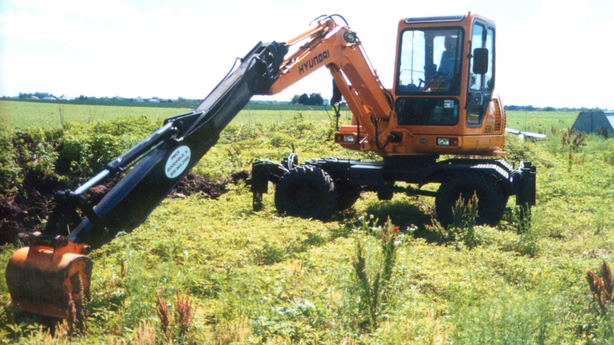 Extendable Dipper From: Paul Wever Construction Equipment Co., Inc ...