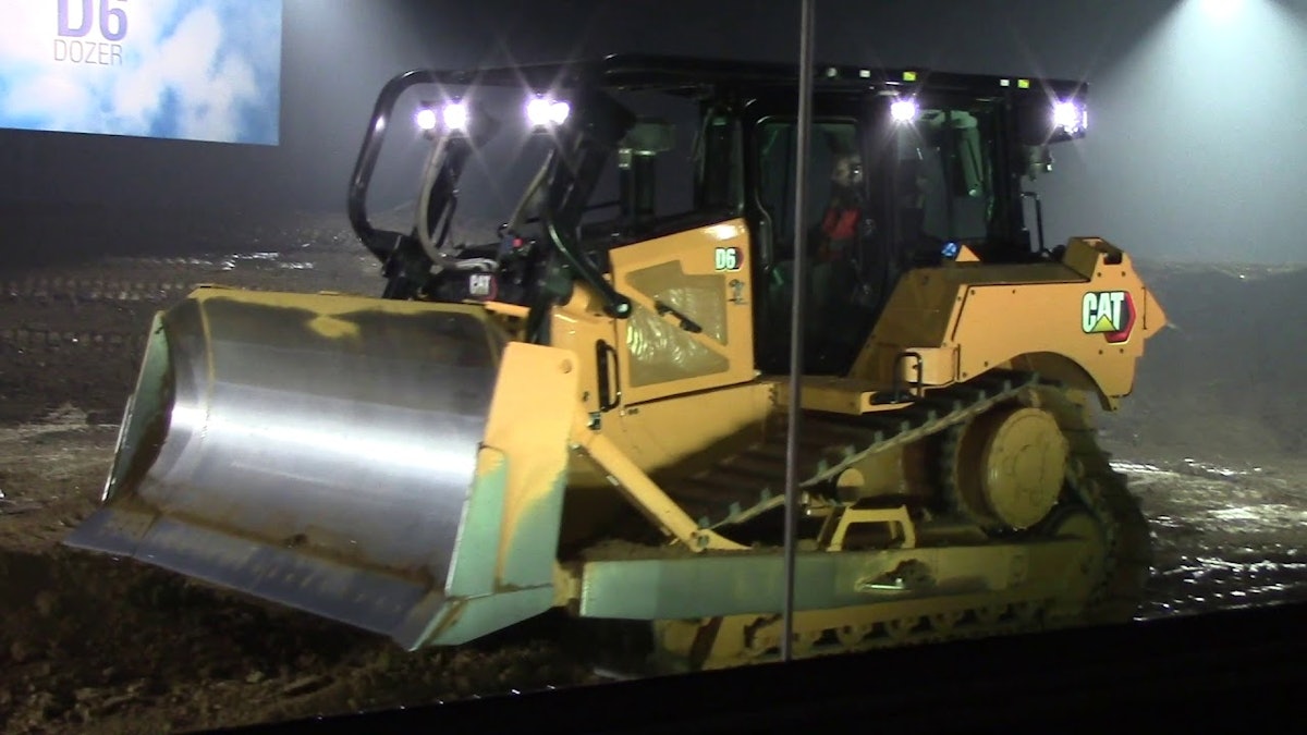 [VIDEO] New Cat D6 Models Deliver Power and Efficiency for Rough to ...