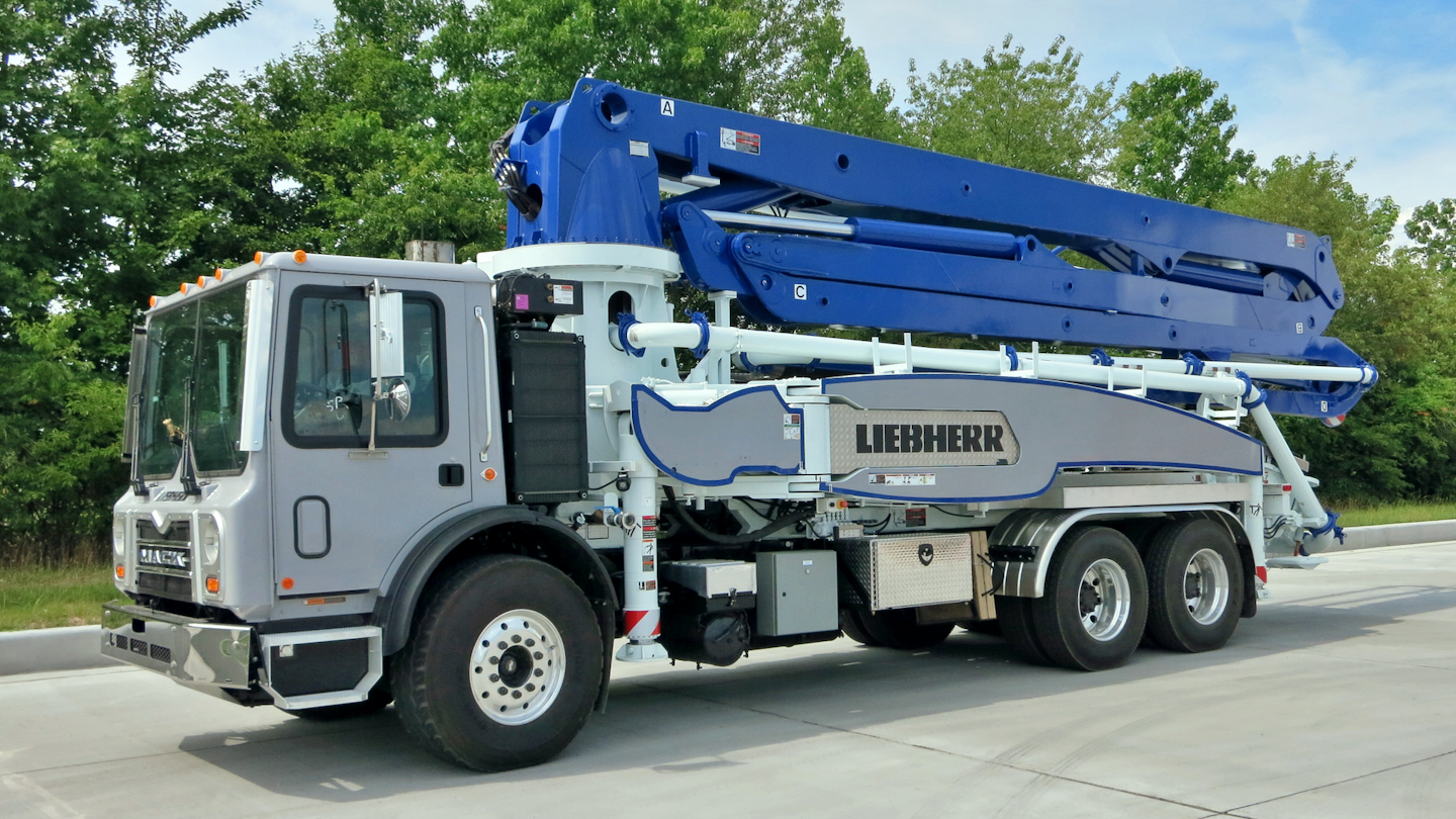 Liebherr Increases Machine Presence at World of Concrete 2019 | For ...