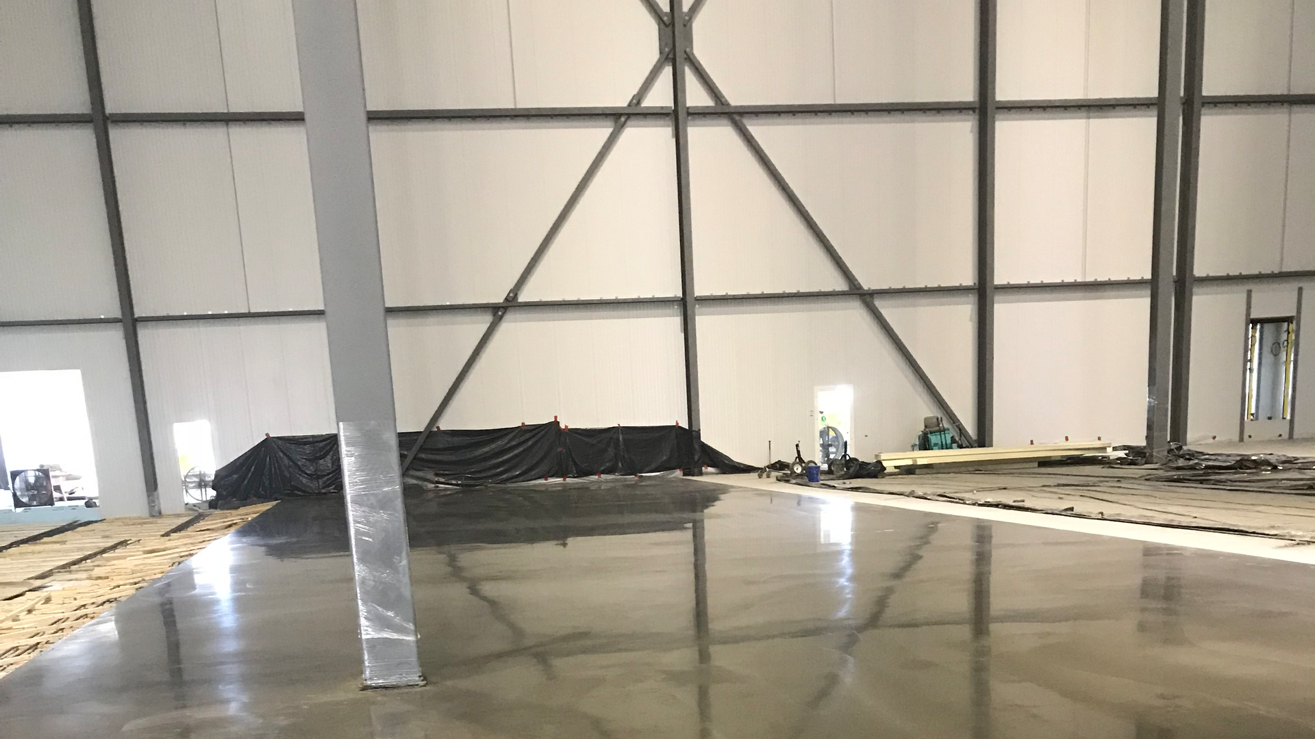 Prepping, Placing & Finishing Medium to Large Concrete Slab on Grade ...