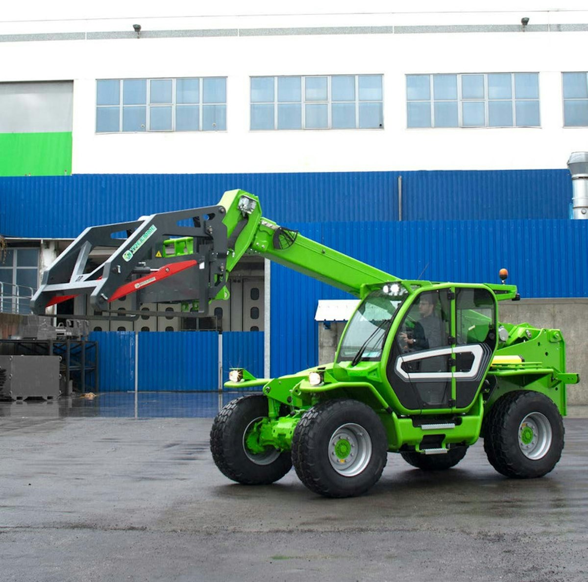 Merlo Heavy-Duty Telehandlers From: Merlo America | For Construction Pros