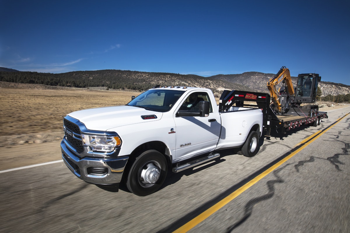Your Guide to Pickup Truck Trailer Safety | For Construction Pros