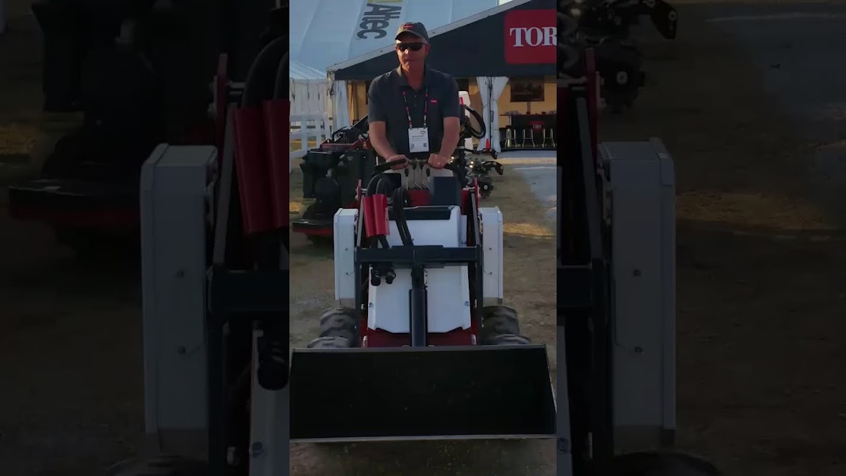 [VIDEO] Toro Electric Dingo Utility Loader at ICUEE 2019 | For ...