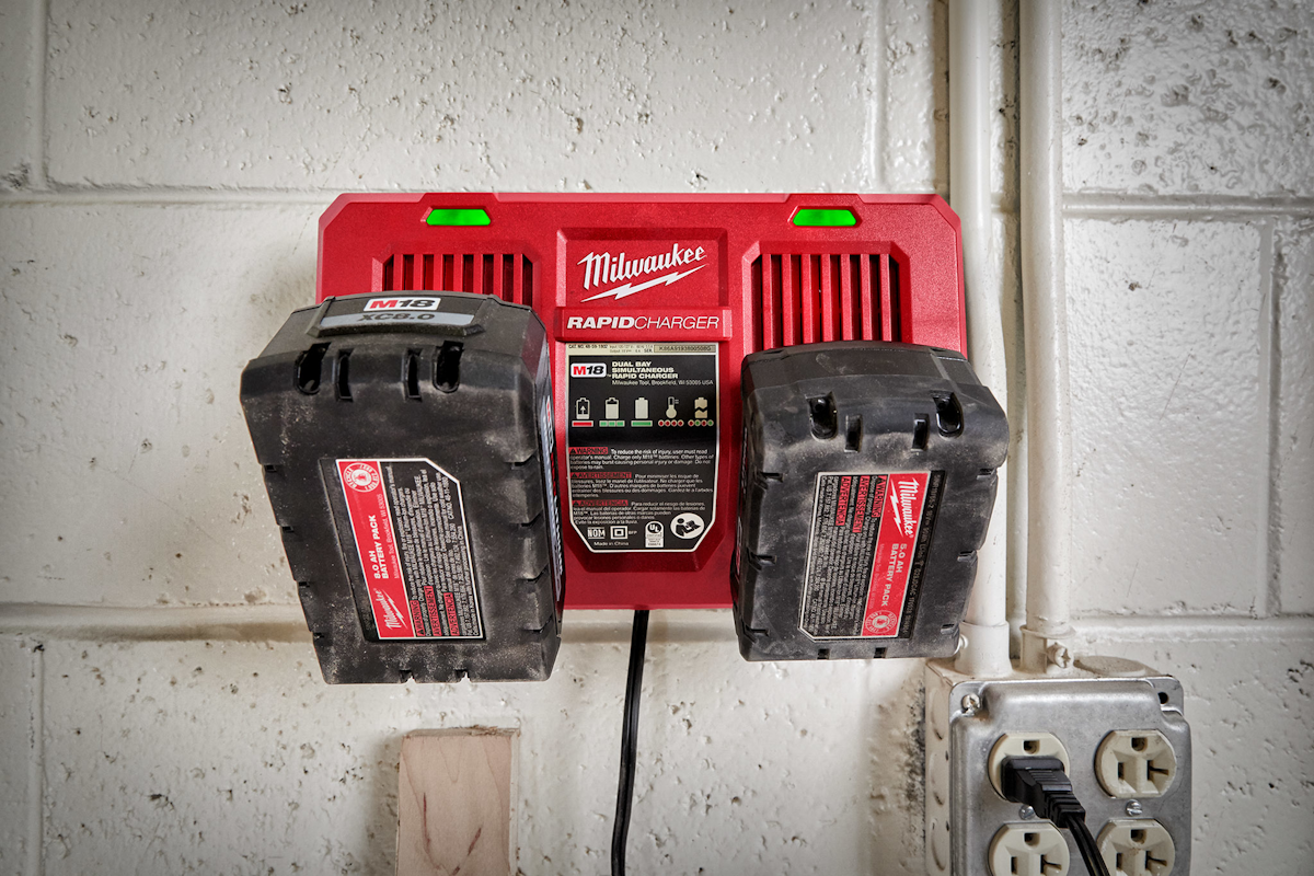 Milwaukee M18 Dual Bay Simultaneous Rapid Charger From: Milwaukee Tool ...