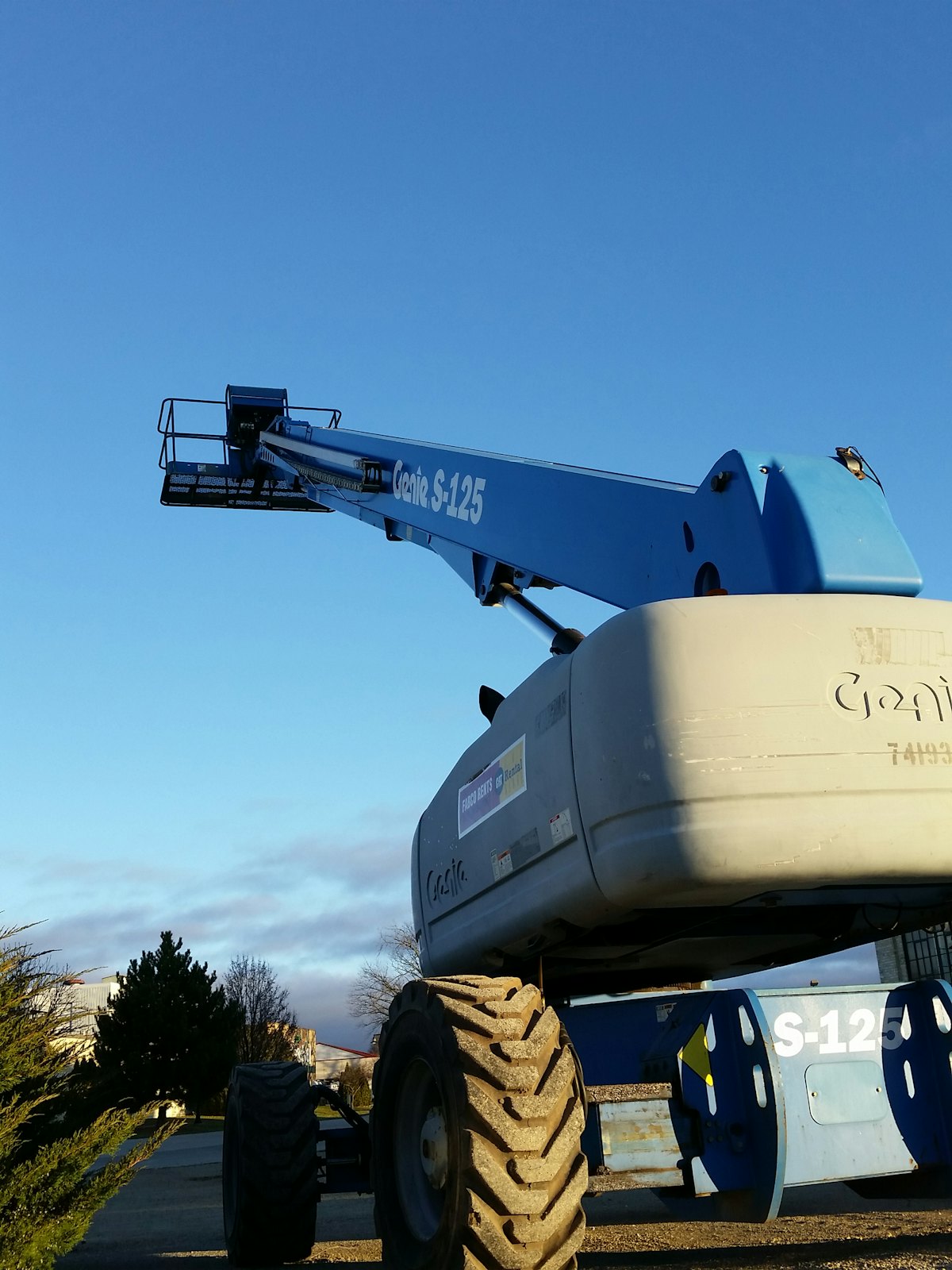 ANSI Experts Explain New Standards for MEWPs | For Construction Pros