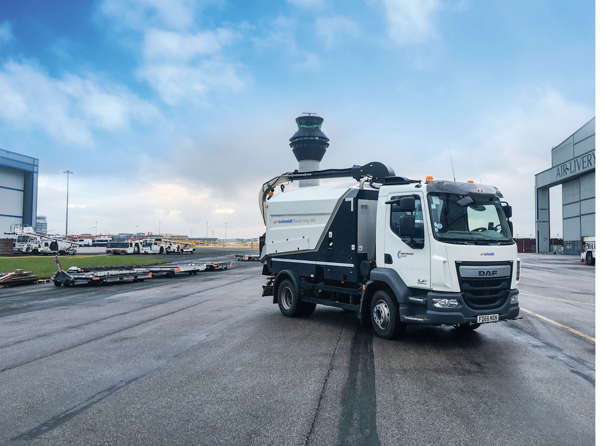 Schmidt Street King 660 Truck-mounted sweeper From: M-B Companies Inc ...