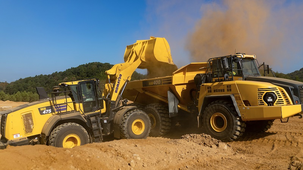 Komatsu’s new WA475-10 wheel loader increases fuel efficiency by up to ...