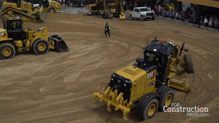 Caterpillar 657 Wheel Tractor-Scraper From: Caterpillar - Cat | For ...