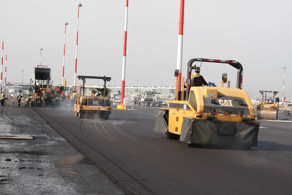 Airport Project Benefits from Stringless Asphalt Paving | For Construction Pros