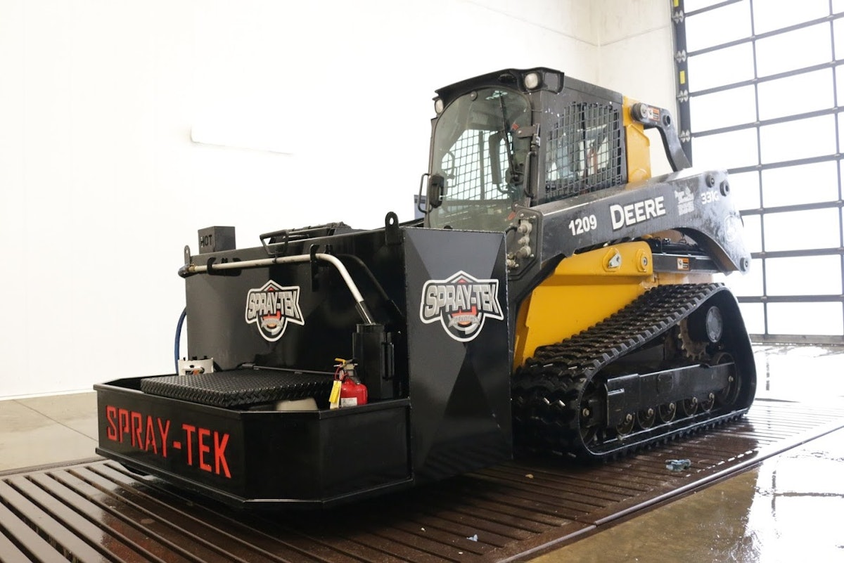 tack and sealcoating tank From: Spray-Tek Industries | For Construction ...