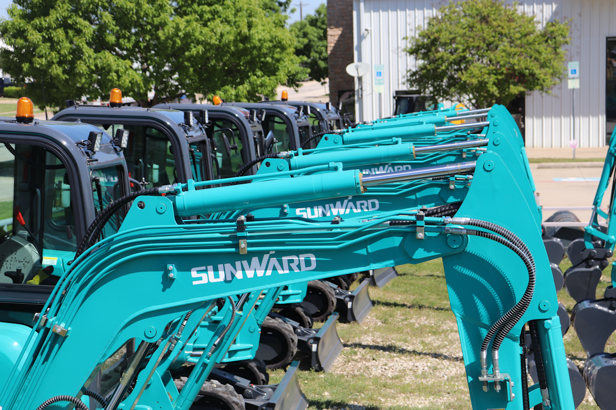 Sunward Excavator Line From: Sunward USA | For Construction Pros