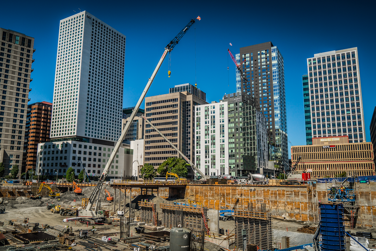 Link-Belt Cranes Operate Around-the-Clock on Seattle Project | For ...