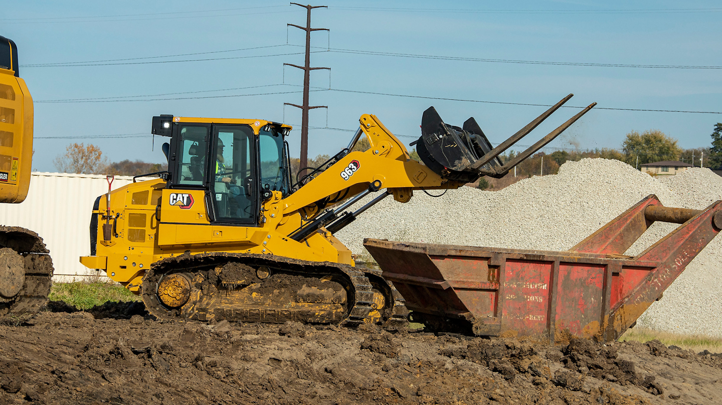 Caterpillar 963 Track Loader Offers Up to 10% Fuel Efficiency Gain From ...