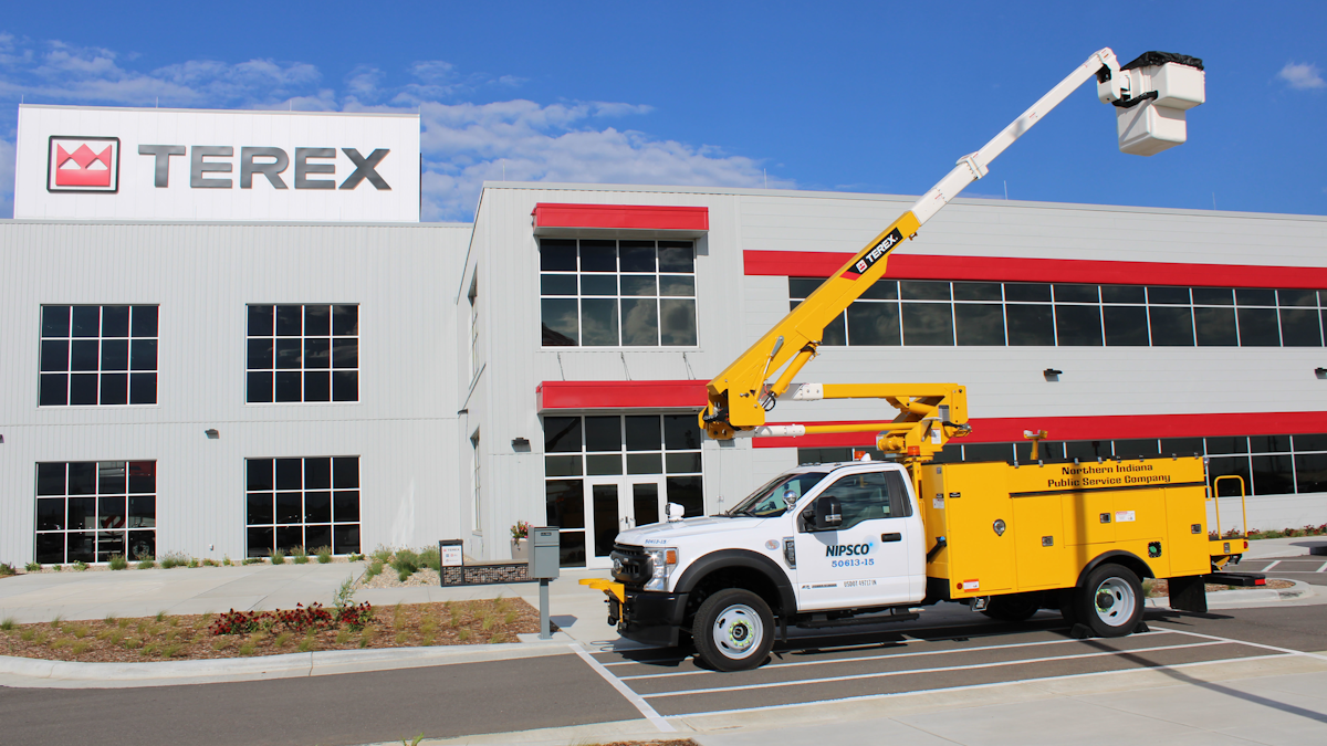 Terex Utilities Opens 450,000-Sq.-Ft. Manufacturing Facility | For ...