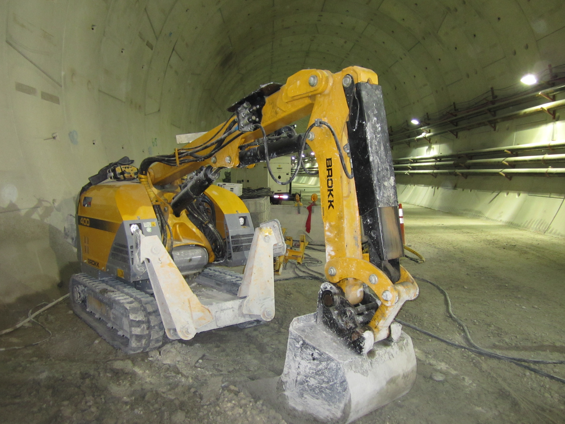 Four Benefits of Remote Controlled Machines for the Demolition ...