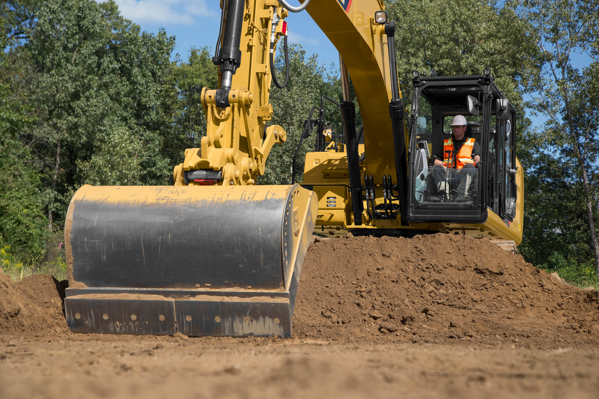 Excavator Automation Reaches Next Level | For Construction Pros