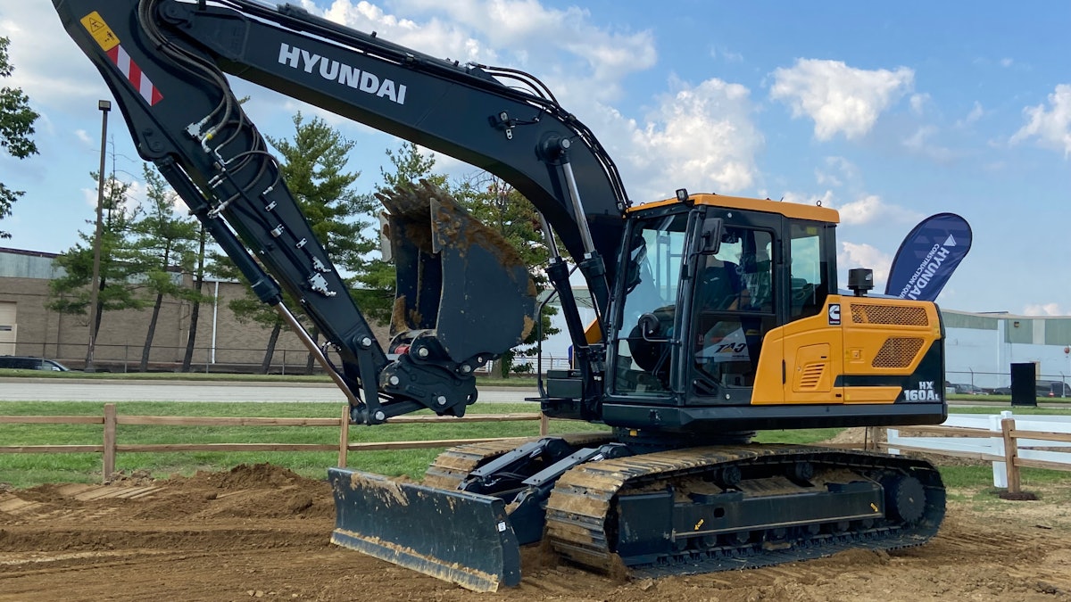 All-new Hyundai Mid-range Excavator Includes Cummins Stage V All-new Hyundai Mid-range Excavator Includes Cummins Stage V