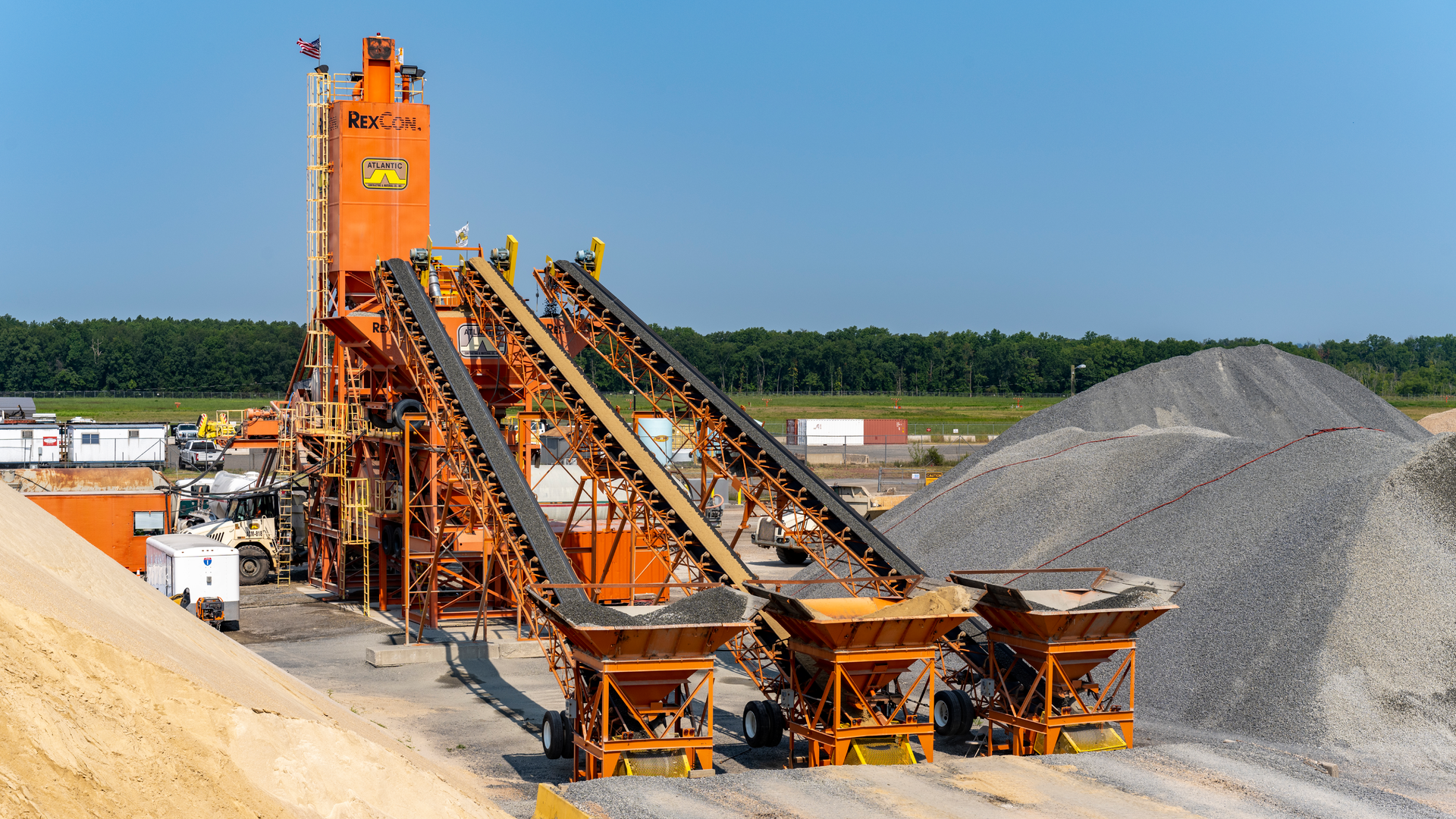 Astec RexCon Concrete Batch Plants Key to Dulles Airport Runway Project ...