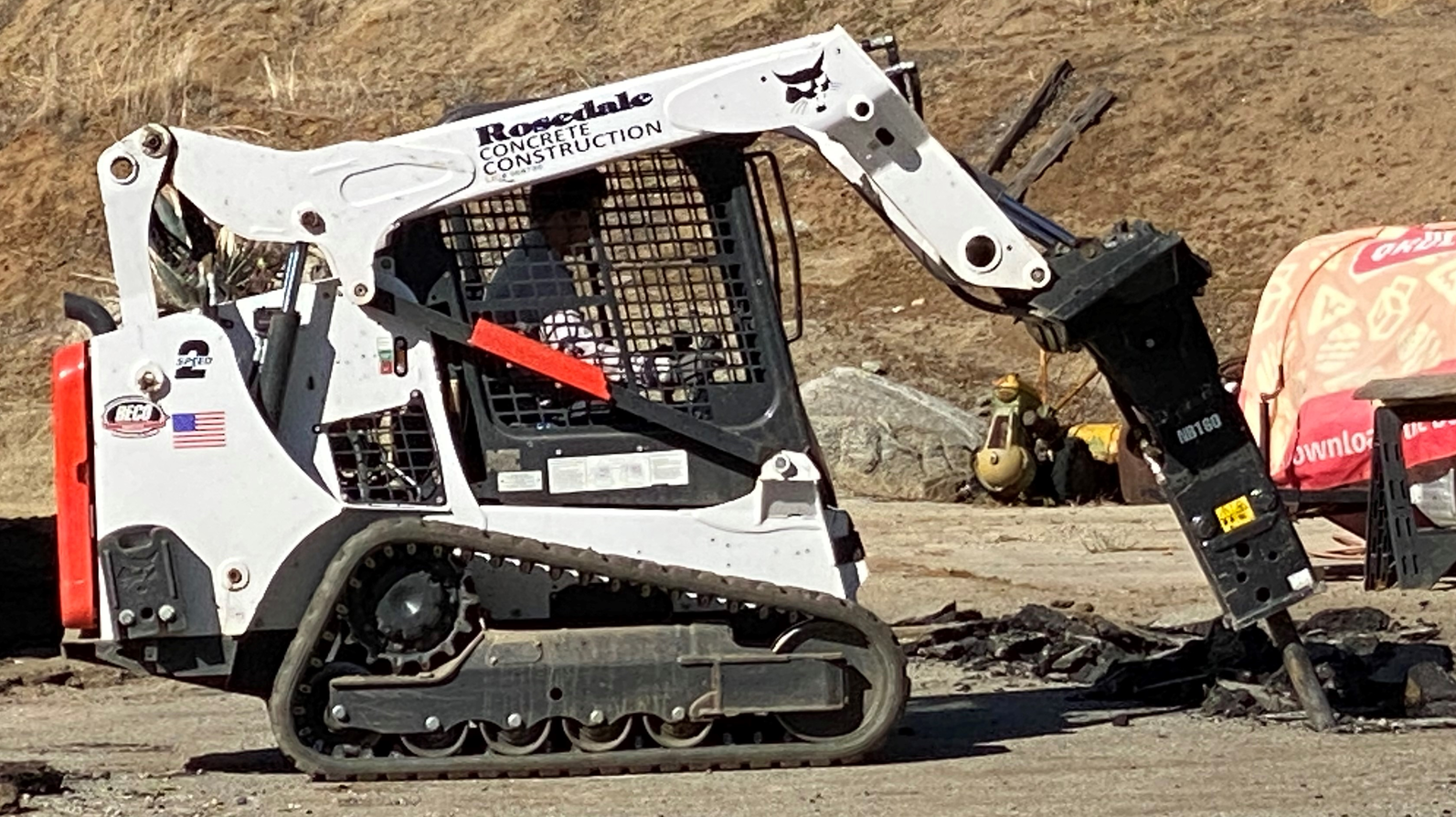 [VIDEO] CASE TV370 Compact Track Loader Walkaround | For Construction Pros