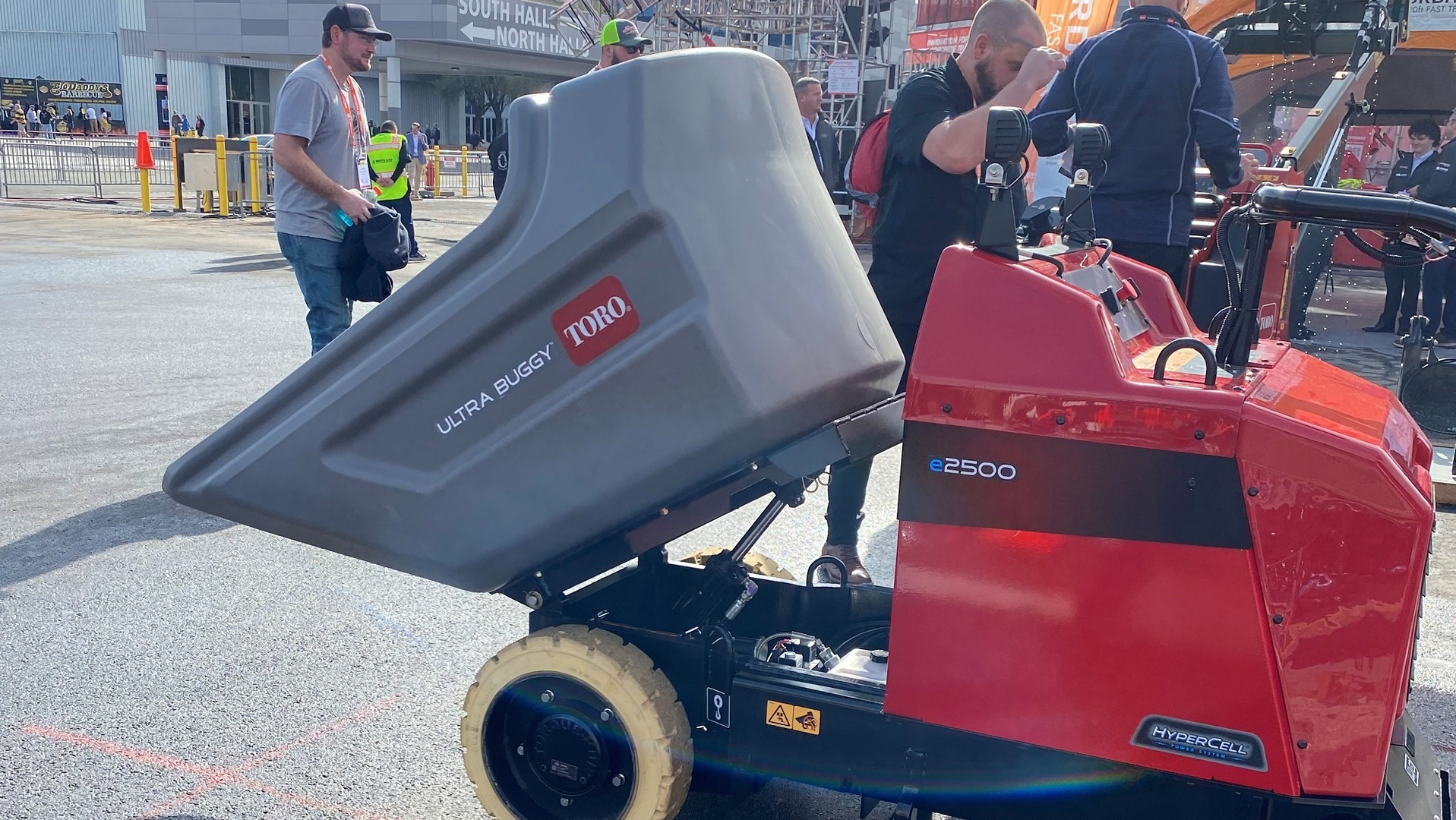 Toro Unveils Prototype Electric Ultra Buggy at WOC From: The Toro ...