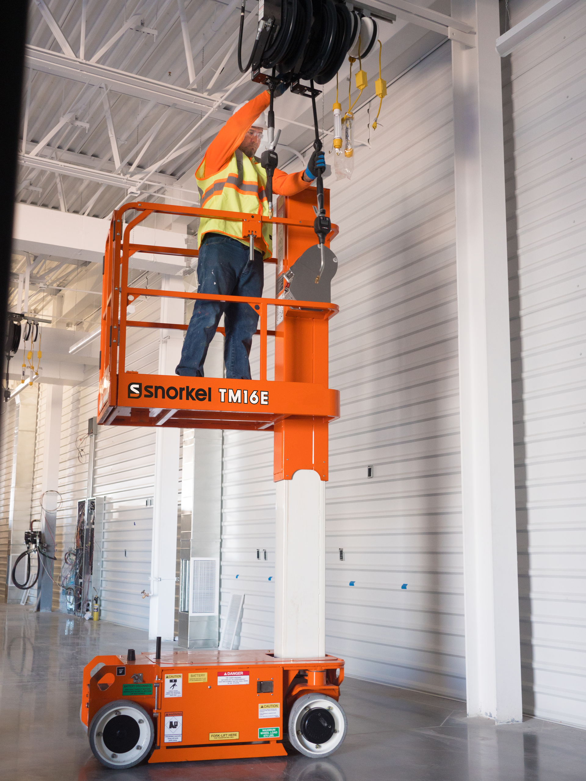 Snorkel Highlights Zero Emission Fully Electric SR5719E Compact Rough ...