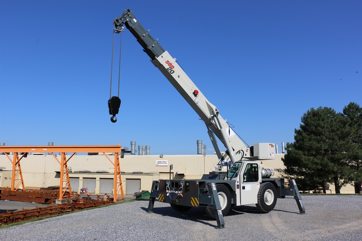 Shuttlelift Cranes | For Construction Pros