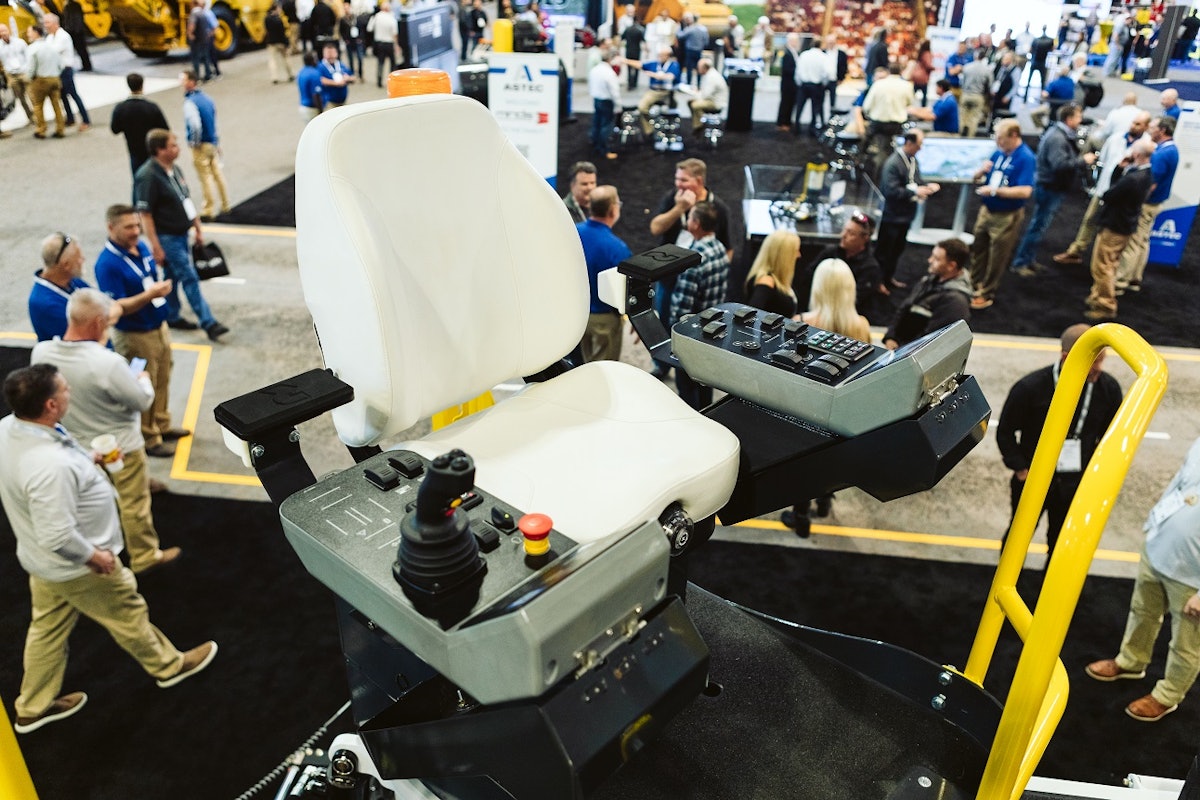 New Paver Controls Simplify Operation on Astec Machines From: Astec ...