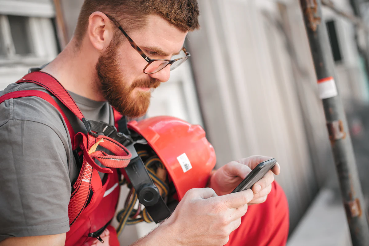 Verizon Connect Adds EV Management Features in Reveal App From: Verizon ...