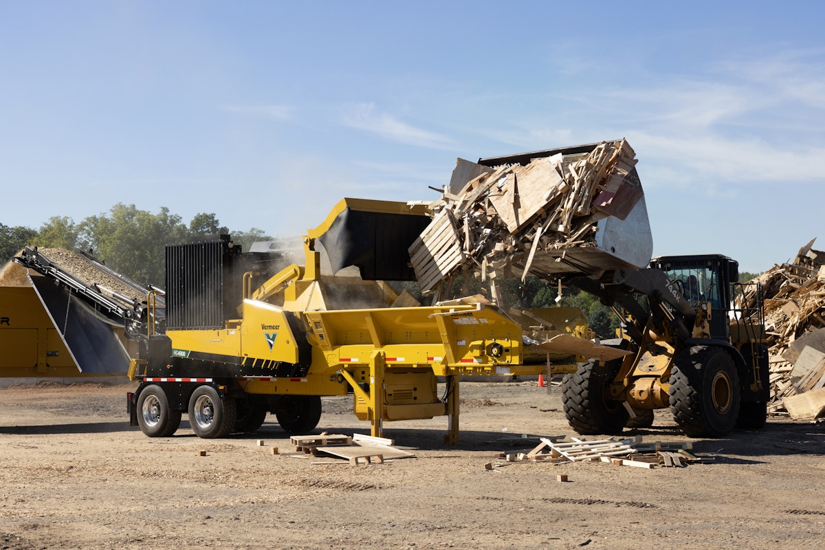 Vermeer Rolls Out Redesigned Horizontal Grinder From: Vermeer | For ...