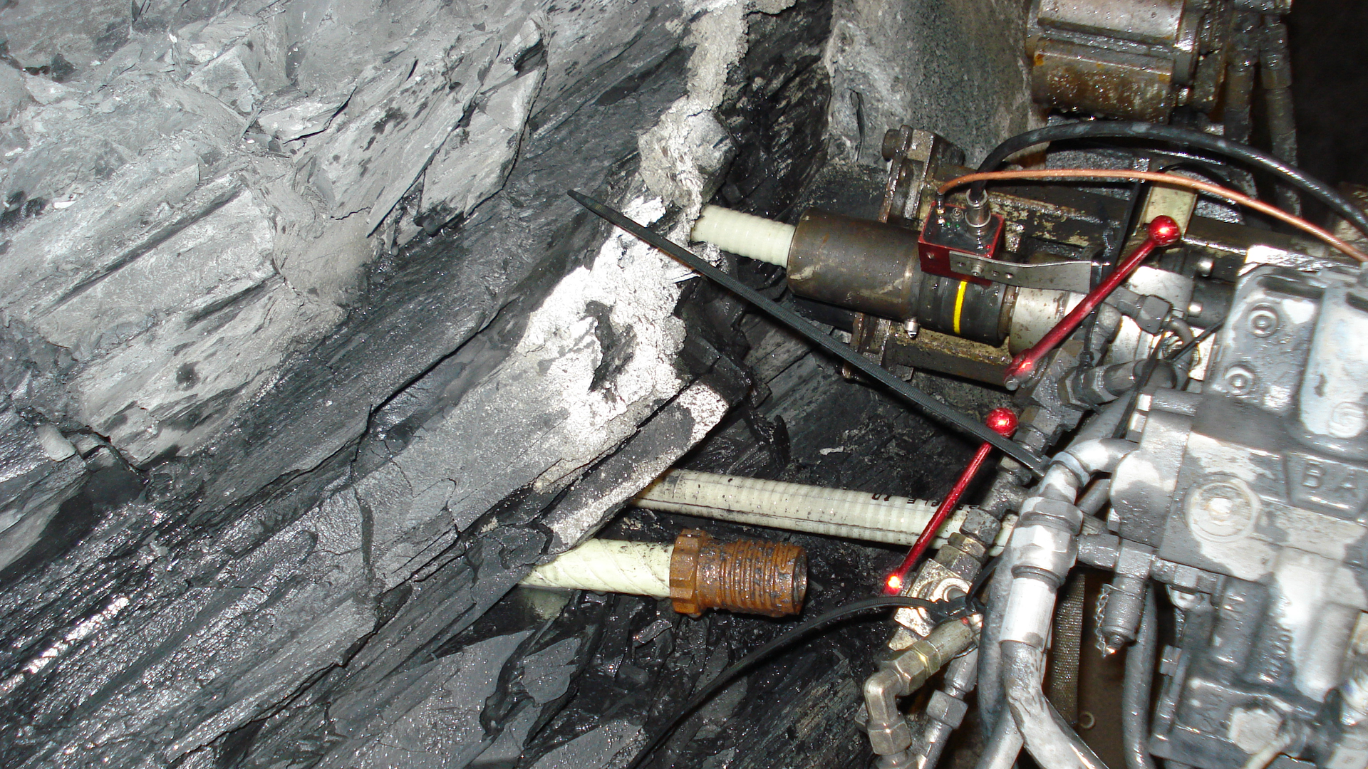 How To Work With GFRP Composites in Construction - Tips and Strategies ...