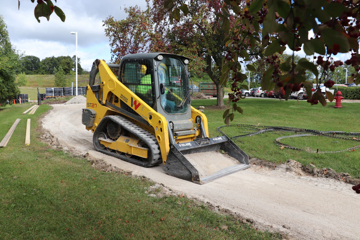 Wacker Neuson Introduces ST27 Compact Track Loader From: Wacker Neuson ...