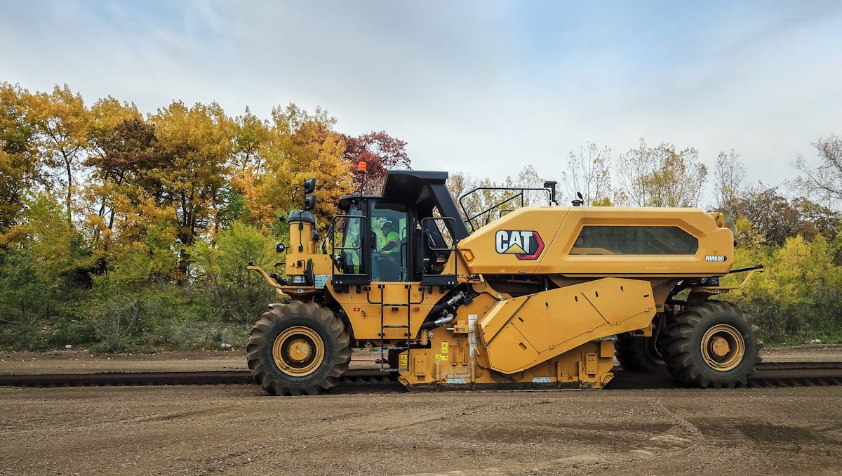Caterpillar New RM600 and RM800 Reclaimer/Stabilizers Specs From ...