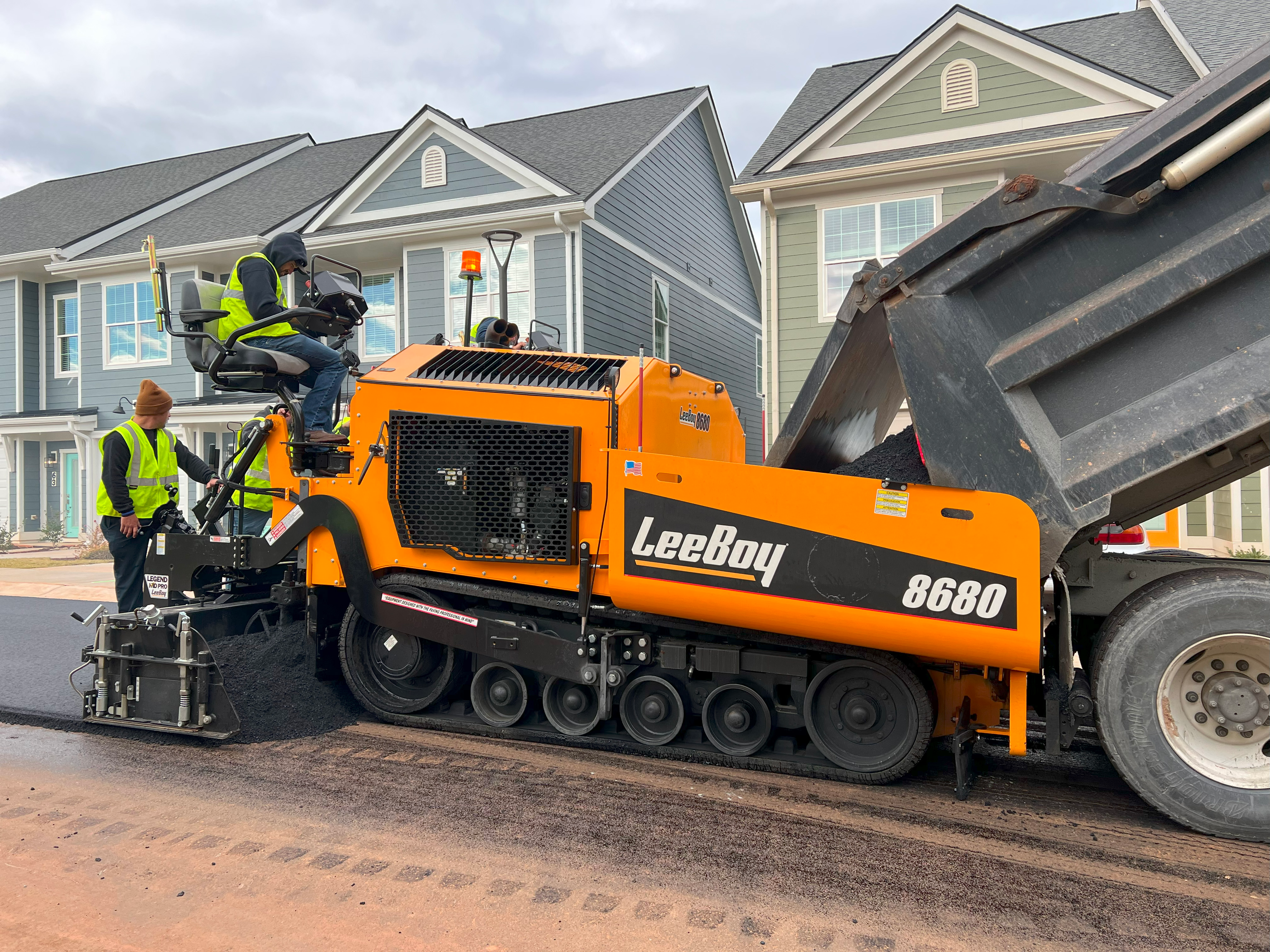 LeeBoy 8680 Paver From: LeeBoy | For Construction Pros