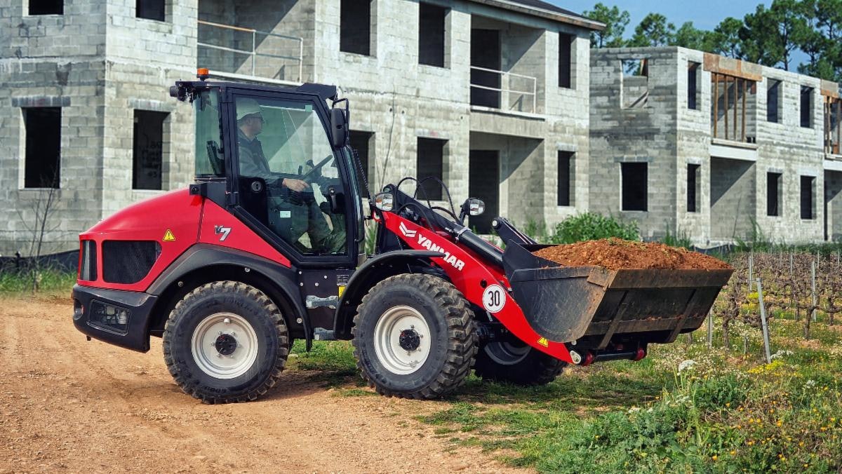 Changing Colors: Yanmar Turns to Red | For Construction Pros